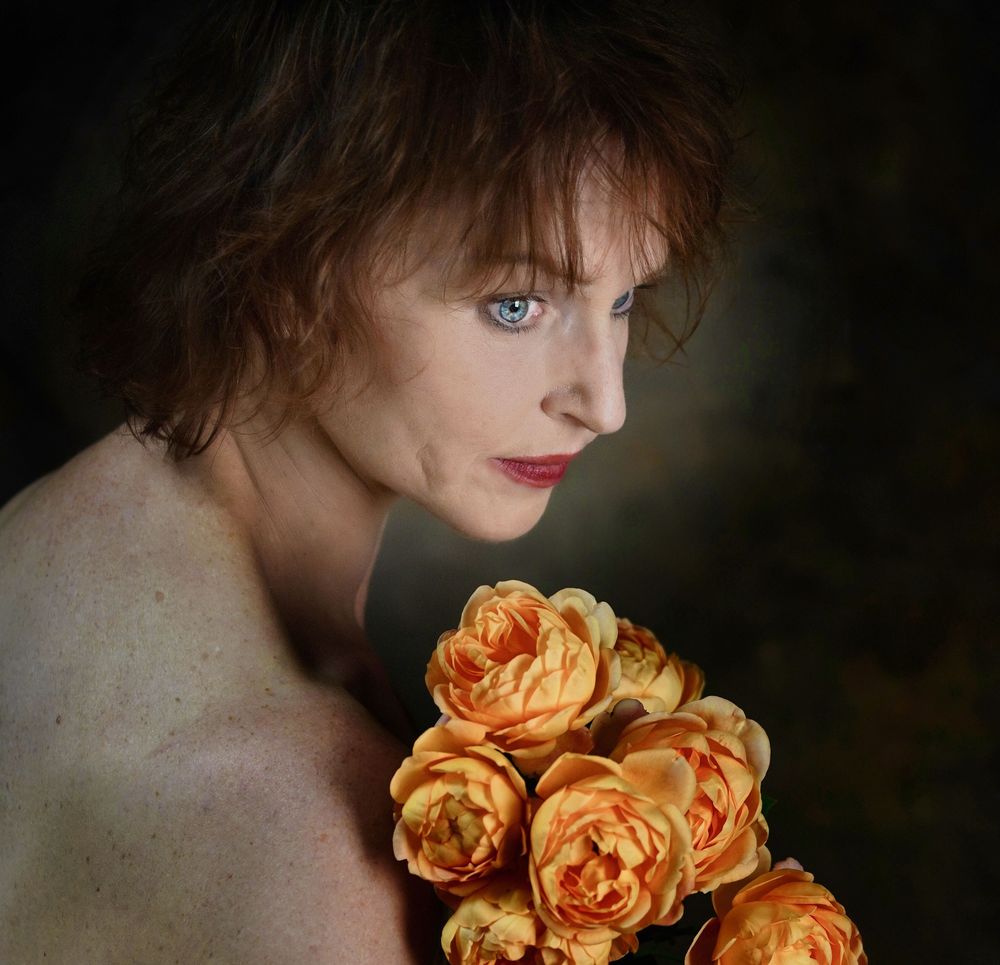 Im Namen der Rose Foto & Bild | erwachsene menschen, portrait, kunstfotografie & kultur Bilder ...