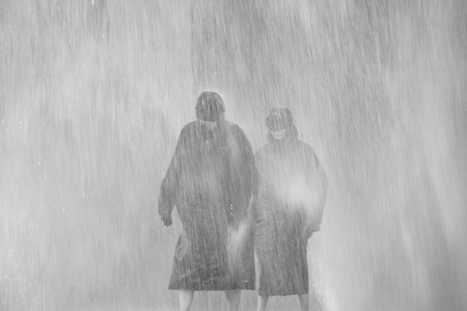 Im Regen stehen Foto & Bild | archiv - kritik am bild, kritik am bild ...