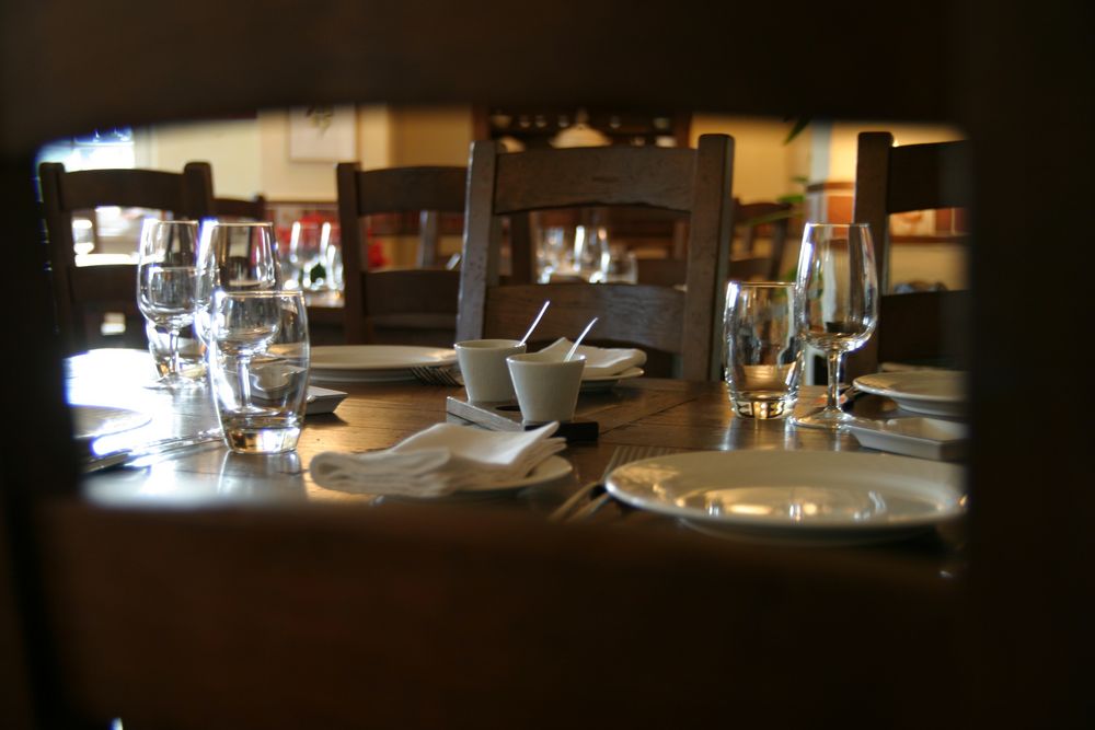 Im Restaurant Foto & Bild | stillleben, food-fotografie, tafeln Bilder ...