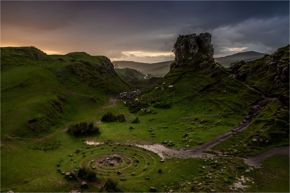 ...im Tal der Feen ... Foto & Bild | world, schottland, wolken Bilder ...