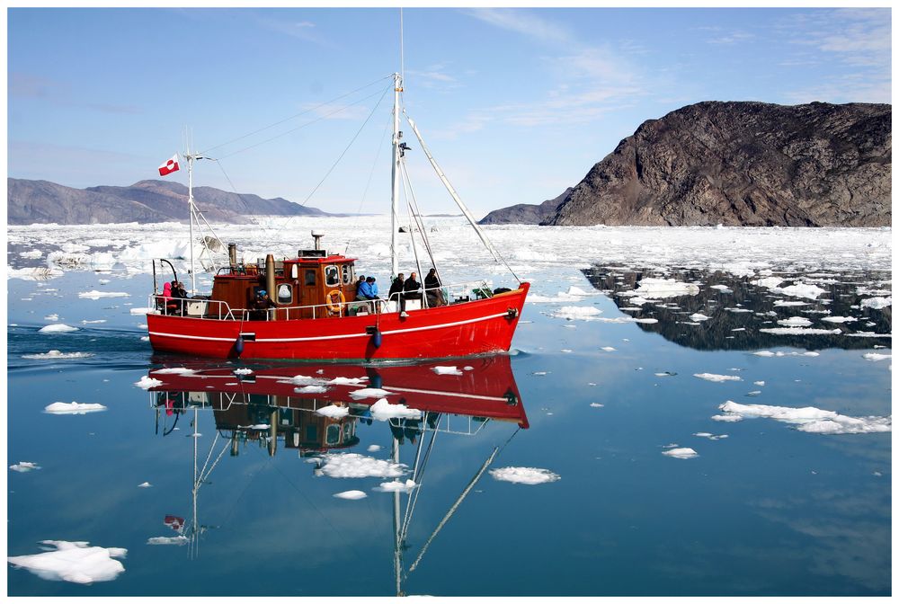 Im Treibeis auf dem Weg zum Equib-Gletscher Foto & Bild | grönland ...