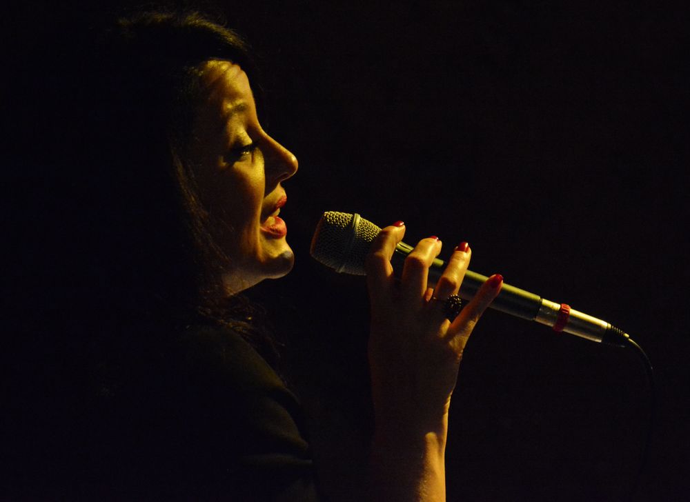 Im Visier: "Singen" Foto & Bild | menschen, singen, konzertfotografie ...