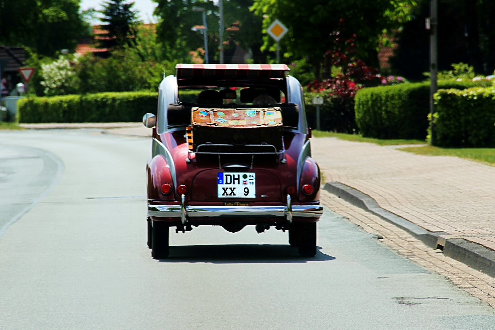 im Wagen vor mir ... ! Foto & Bild | autos & zweiräder, oldtimer ...