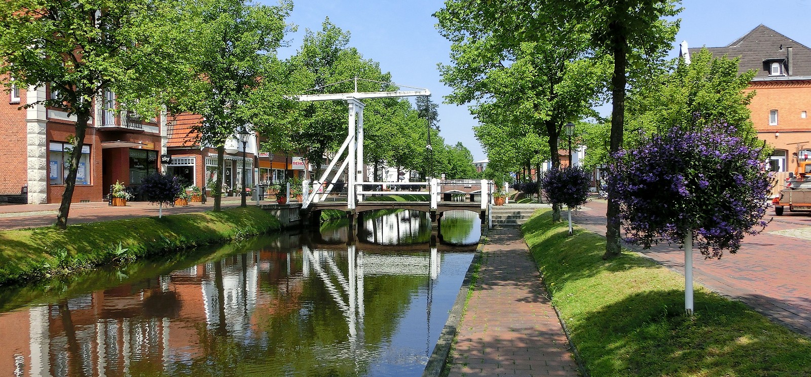 Im Zentrum von Papenburg Foto & Bild | deutschland, europe ...