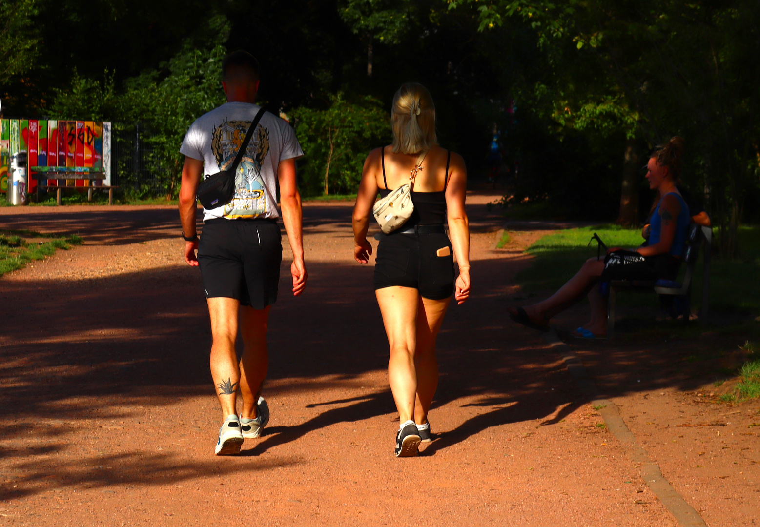 - imgleichschritt - Foto & Bild | streetfotografie mit menschen, kommunikation; grafik; szenen ...