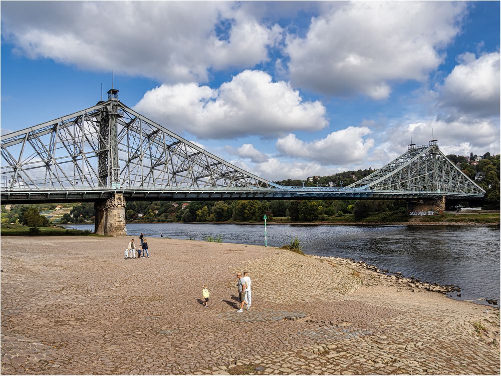 Impressionen aus Dresden..... Foto & Bild | street, world, wasser Bilder auf fotocommunity