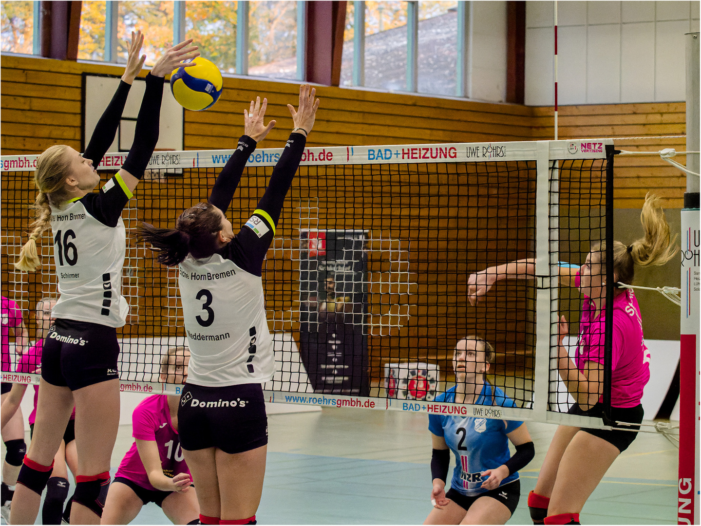 Impressionen vom Volleyball Foto & Bild | indoor, halle, frauen Bilder auf fotocommunity