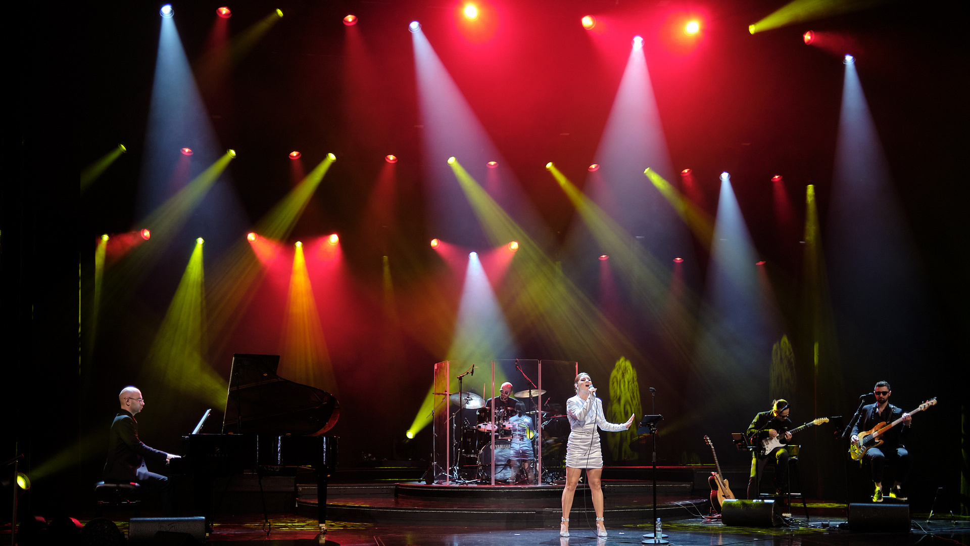 in Concert ... Foto & Bild | erwachsene menschen, kunstfotografie ...