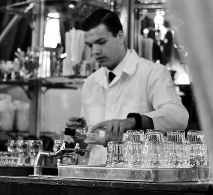 Momente in Bars und Cafés Bilder & Fotos