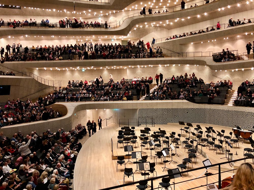 In der Elphi (1) Jan. 2020 Foto & Bild | architektur, deutschland ...