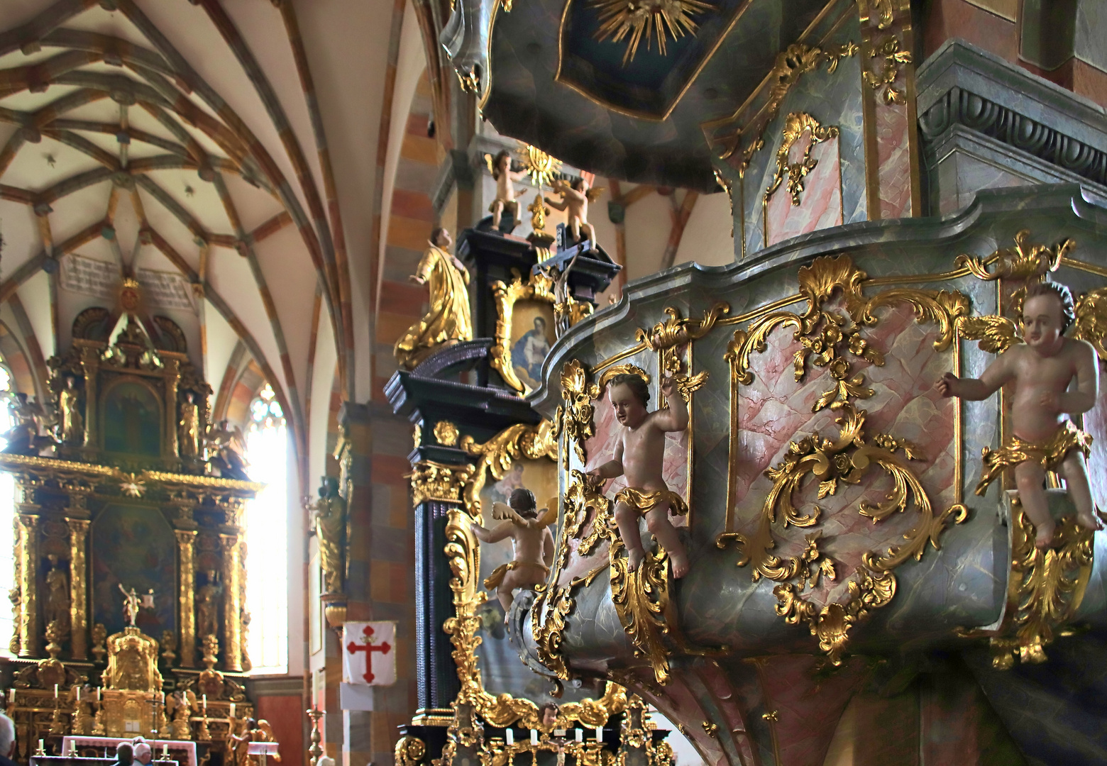 In der Stiftskirche Millstatt Foto & Bild | architektur, sakralbauten, innenansichten kirchen ...