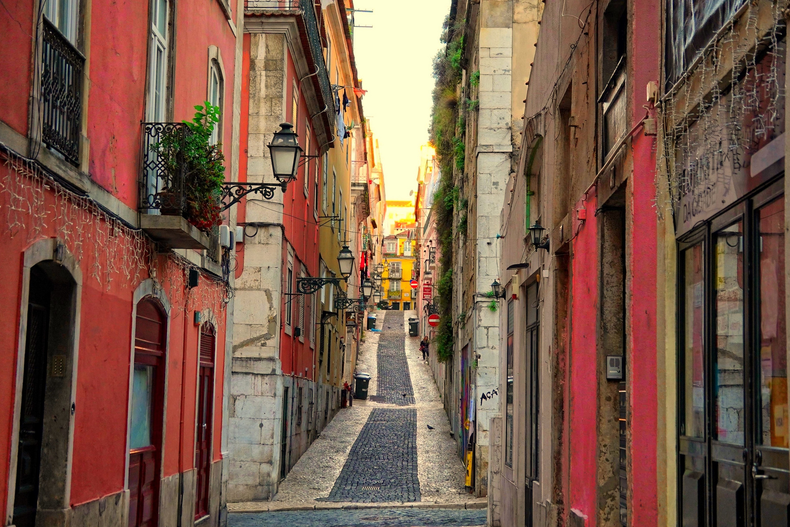 In Lissabons Gassen... Foto & Bild | europe, portugal, lisboa e vale do tejo-lissabon Bilder auf ...