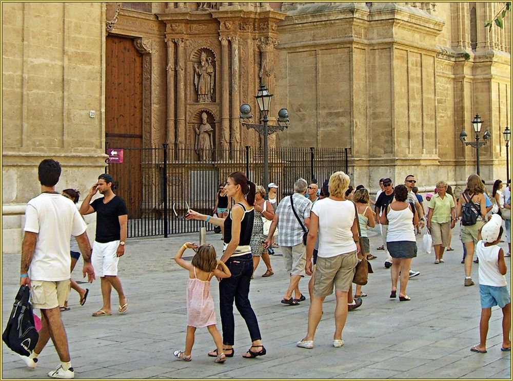 In or out? Foto & Bild | people, street, outdoor Bilder auf fotocommunity