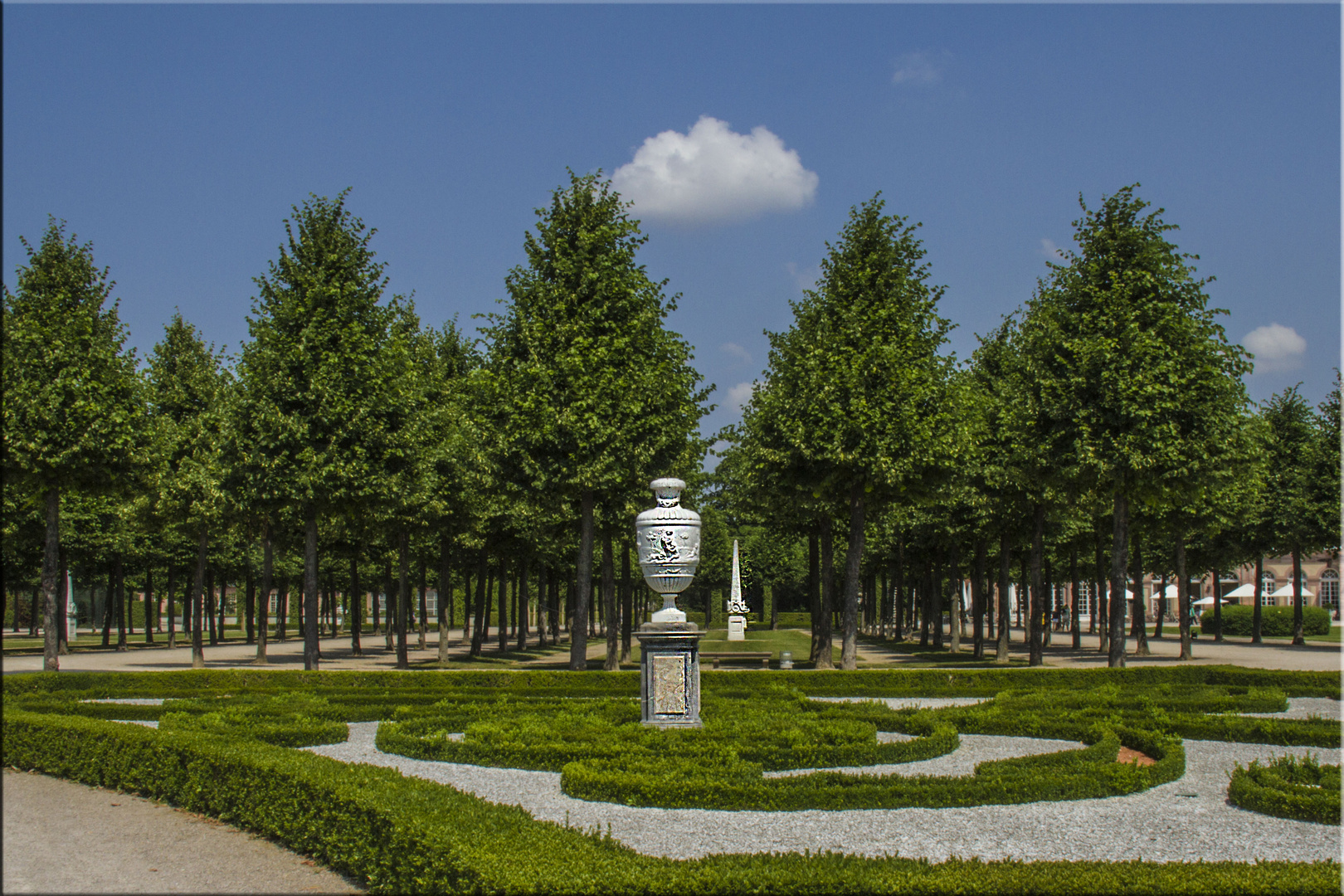 IN REIH UND GLIED .... Foto & Bild | landschaft, garten ...