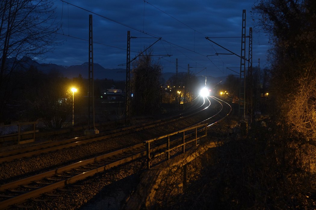 Incoming Light, new light draw Foto & Bild | landschaften, nacht ...