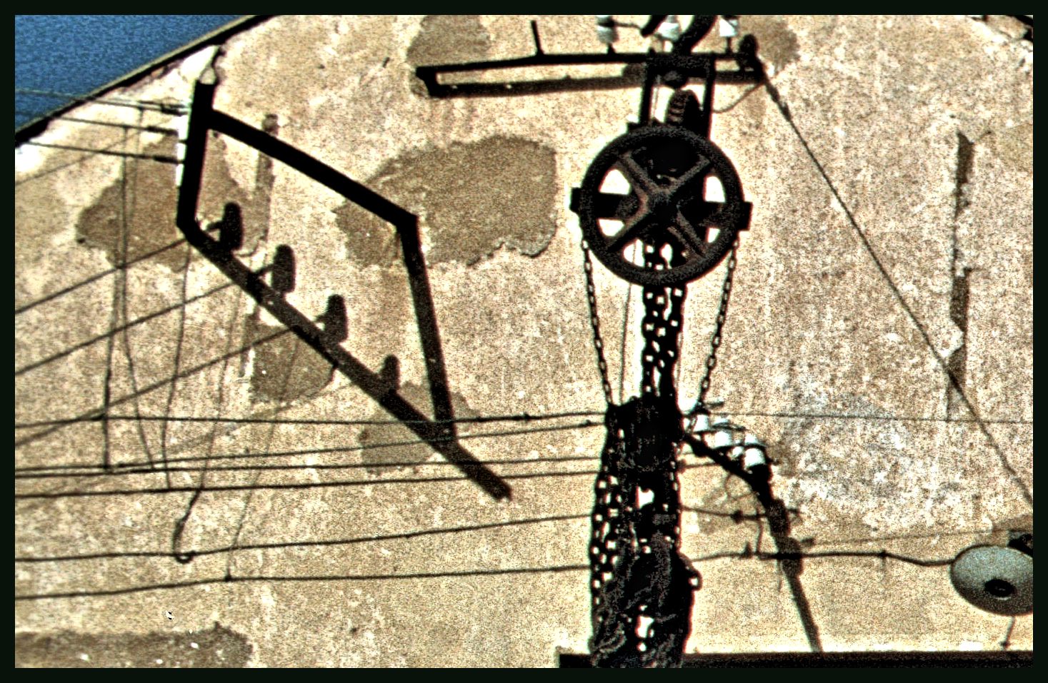 Industrial Shadows Foto & Bild | europe, experimente, spain Bilder auf ...