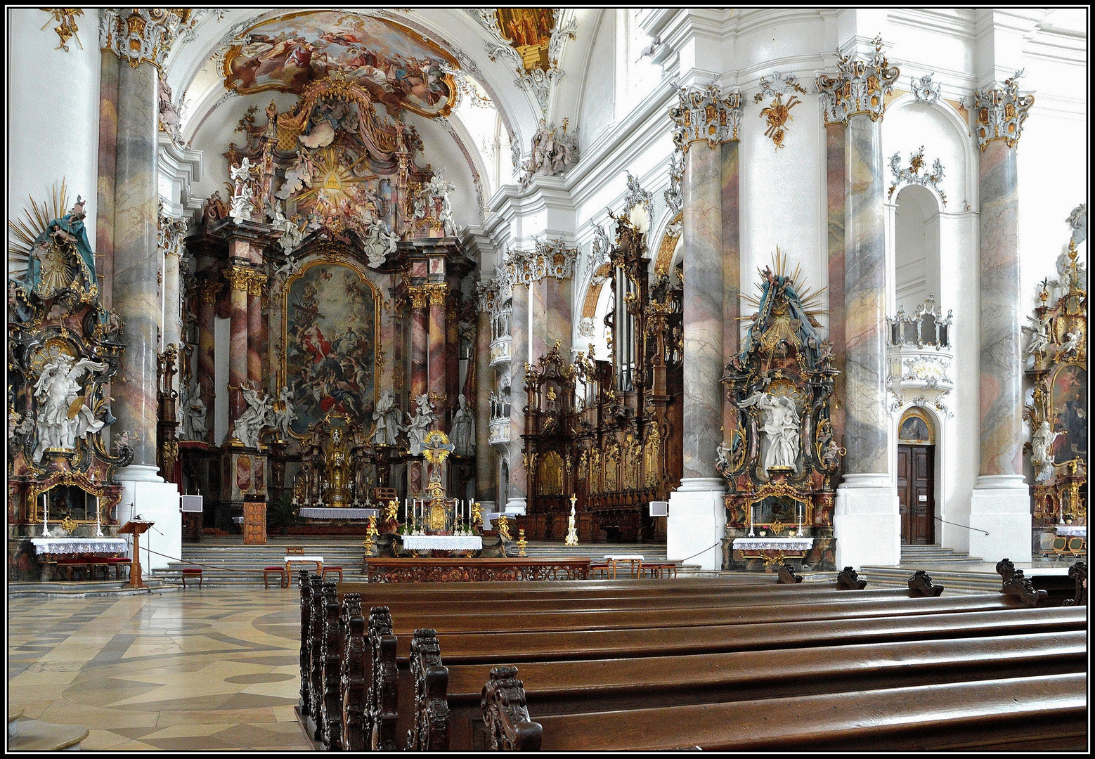 Innenansicht der Basilika St. Theodor und Alexander, Ottobeuren Foto & Bild | architektur ...