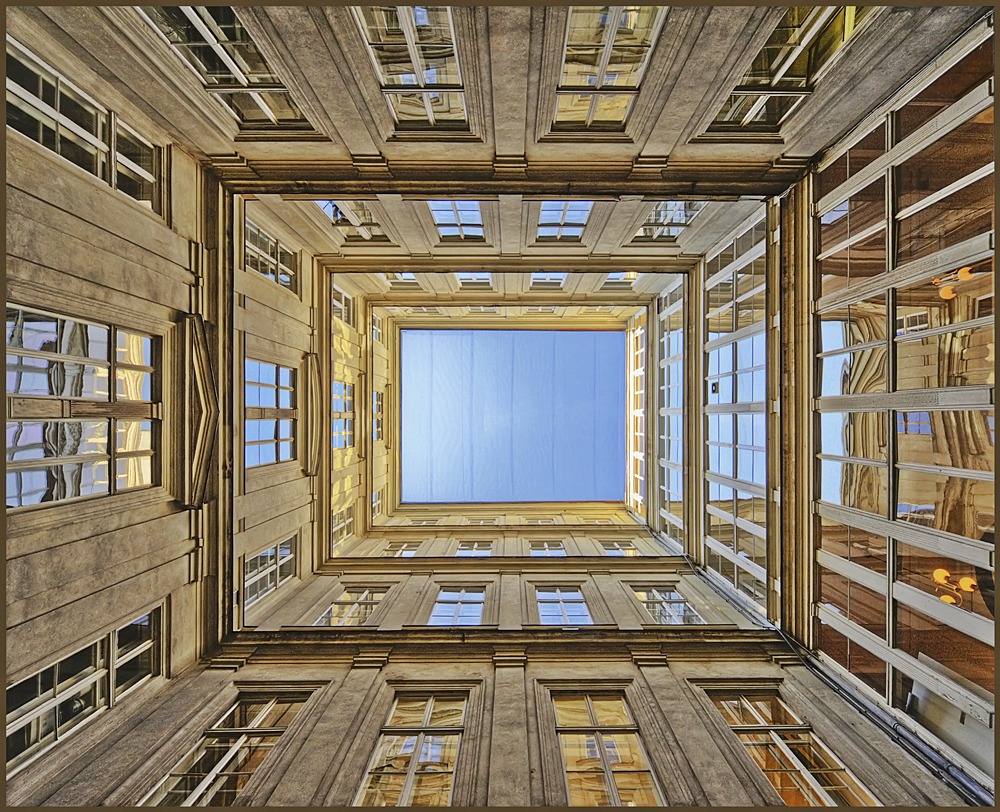 Innenhof an der Ringstraße, Wien Foto & Bild | architektur ...