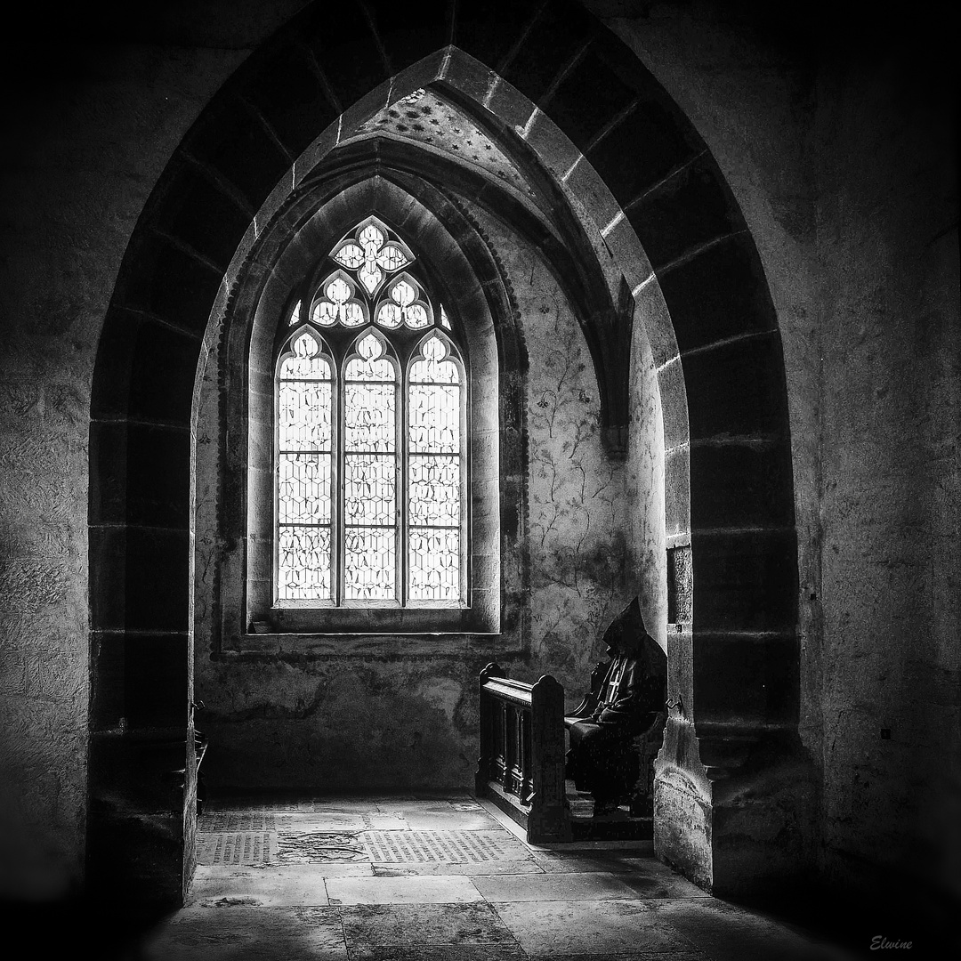 Innere Einkehr Foto & Bild | mönch, monochrom, kloster maulbronn Bilder auf fotocommunity