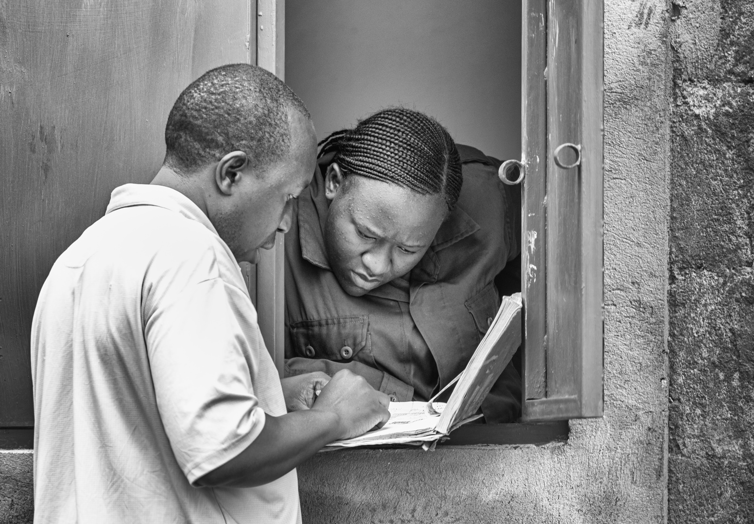 Ins Gespräch vertieft Foto & Bild | menschen, afrika, wettbewerb Bilder ...