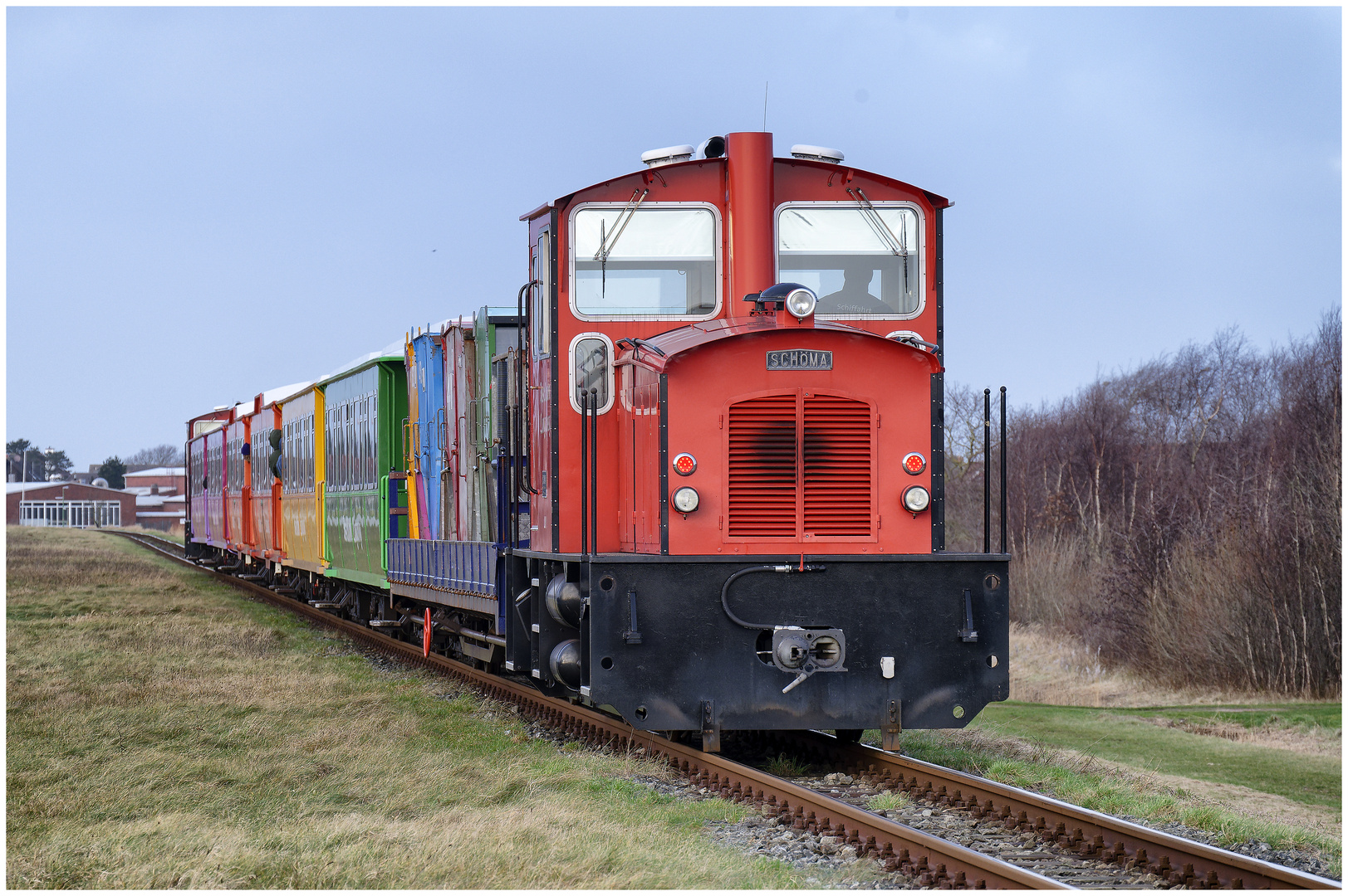 Inselbahn Langeoog - Personen & Frachttransport zur Fähre Foto & Bild ...