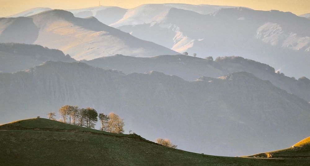 iraty photo et image | paysages, paysages de montagne, pyrénées Images ...