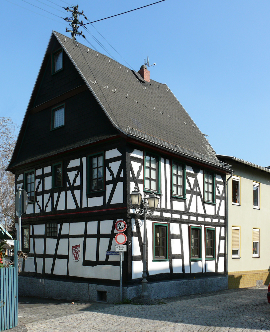 Irgendwo in Walluf Foto & Bild | architektur, profanbauten ...