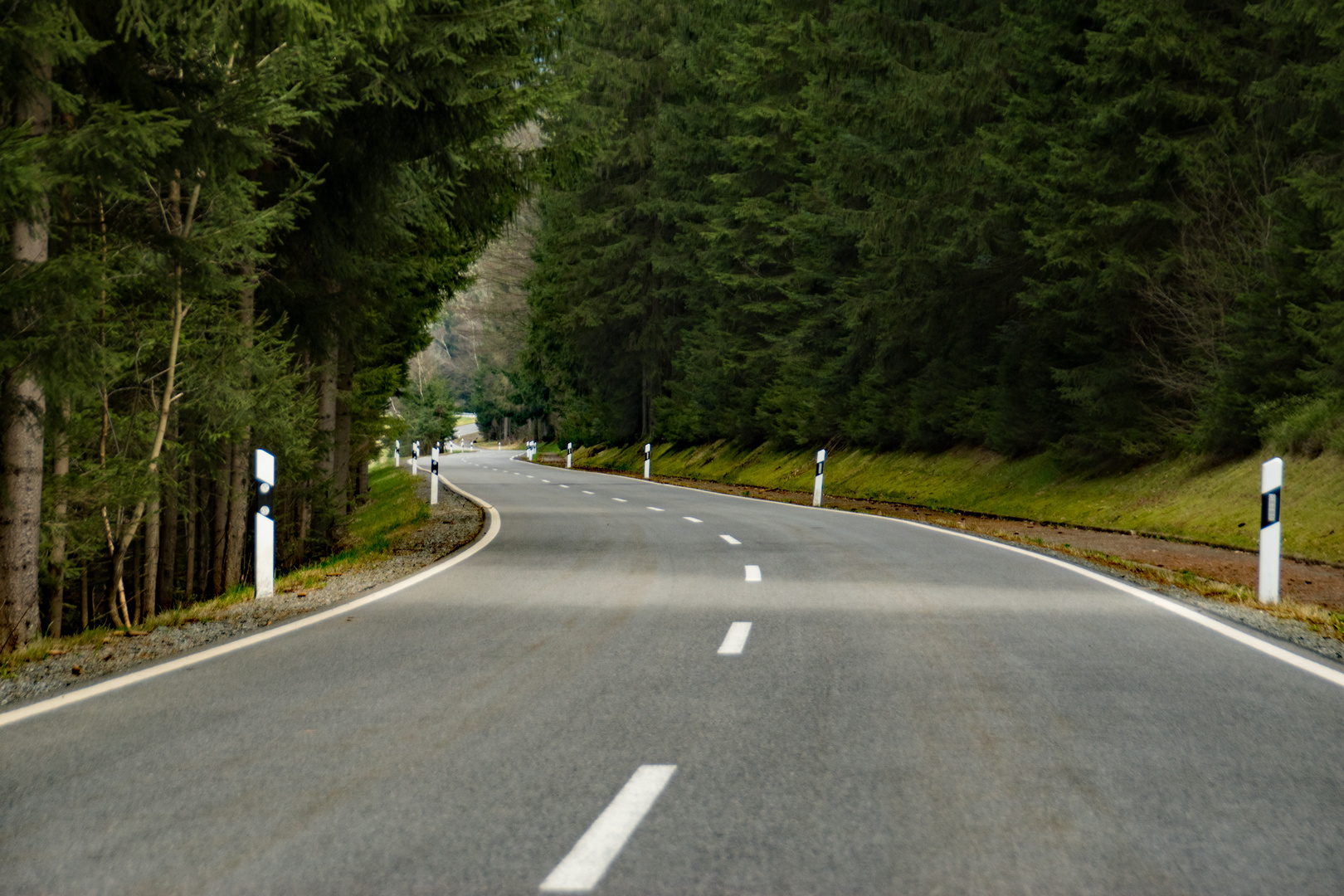 Ist es der richtige Weg....? Foto & Bild | architektur, straßen ...