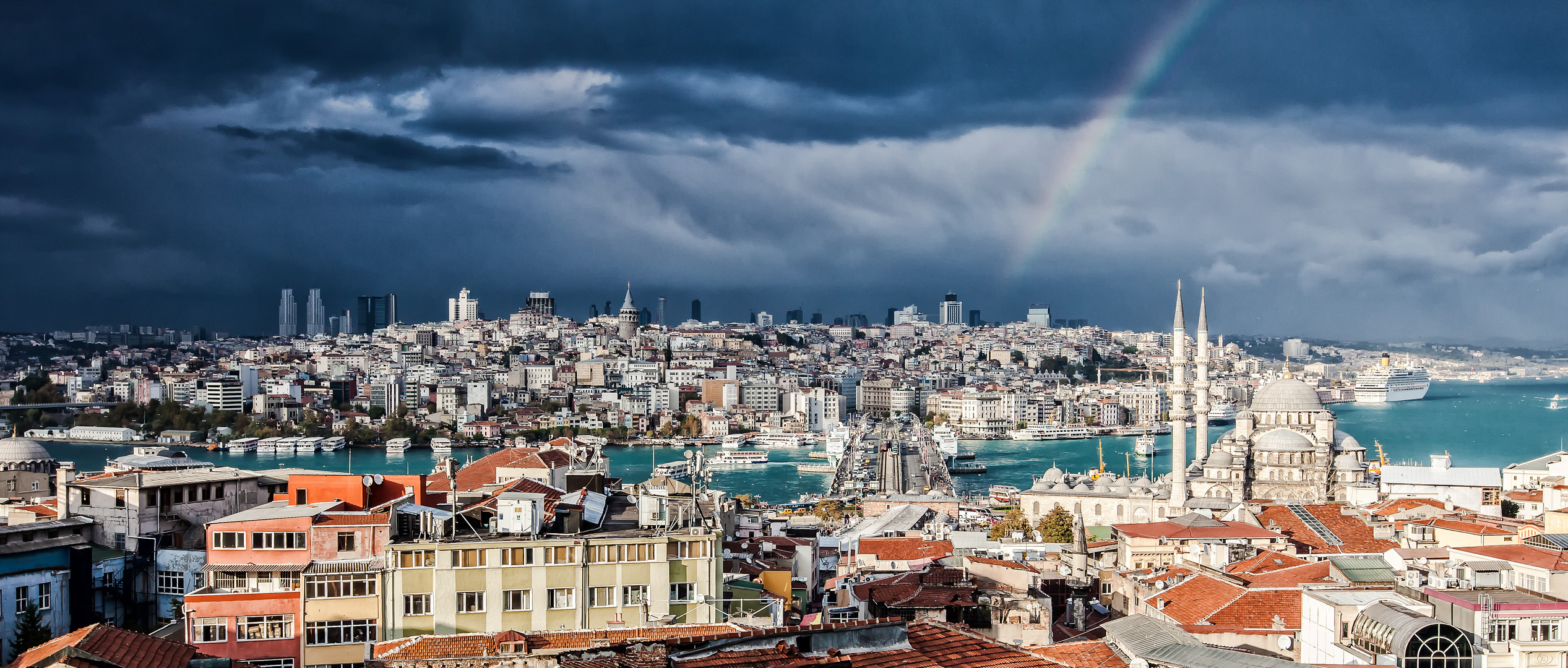 Istanbul Foto & Bild | architektur, stadtlandschaft, skylines Bilder ...