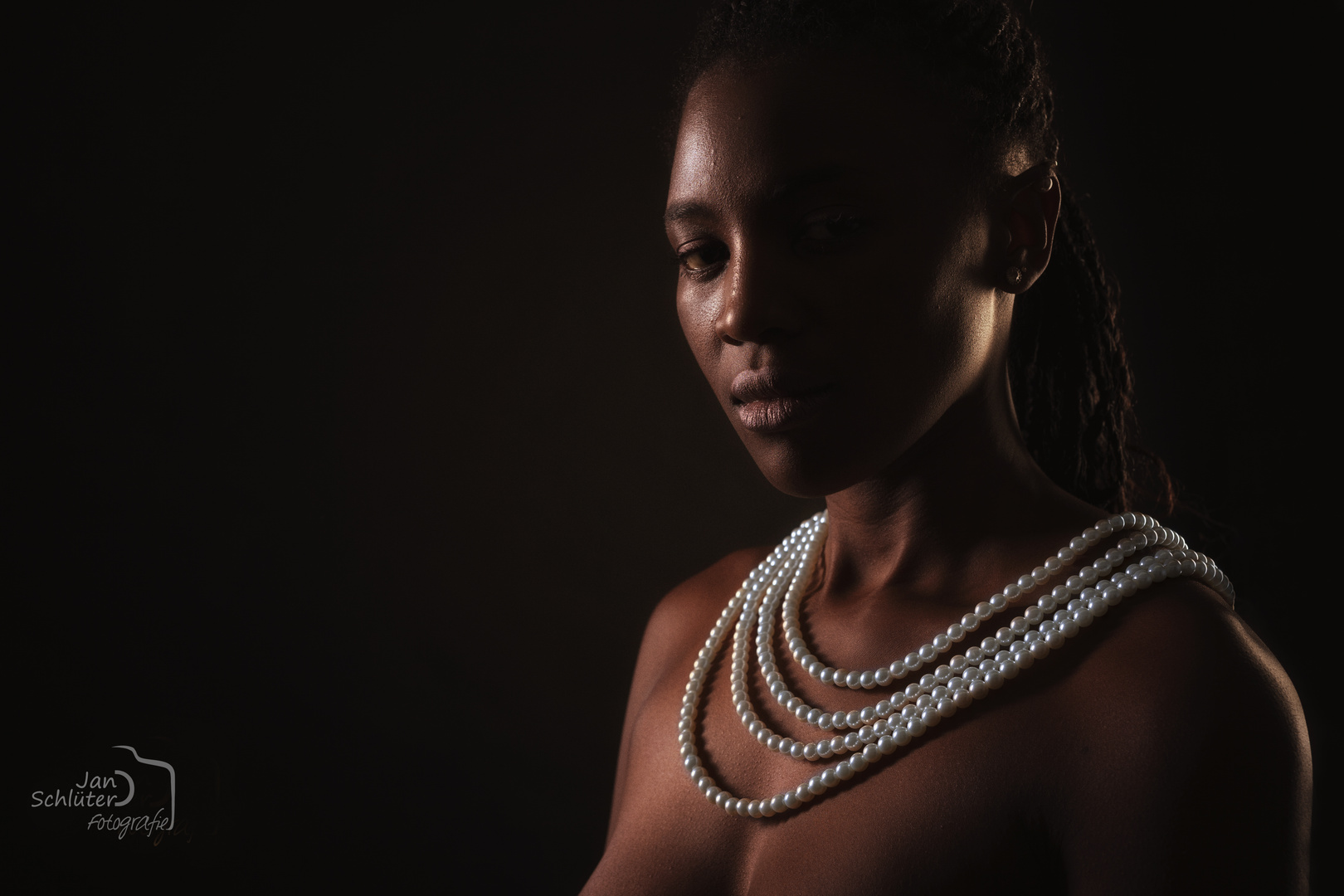 Itah Foto & Bild | portrait, portrait frauen, indoor Bilder auf fotocommunity