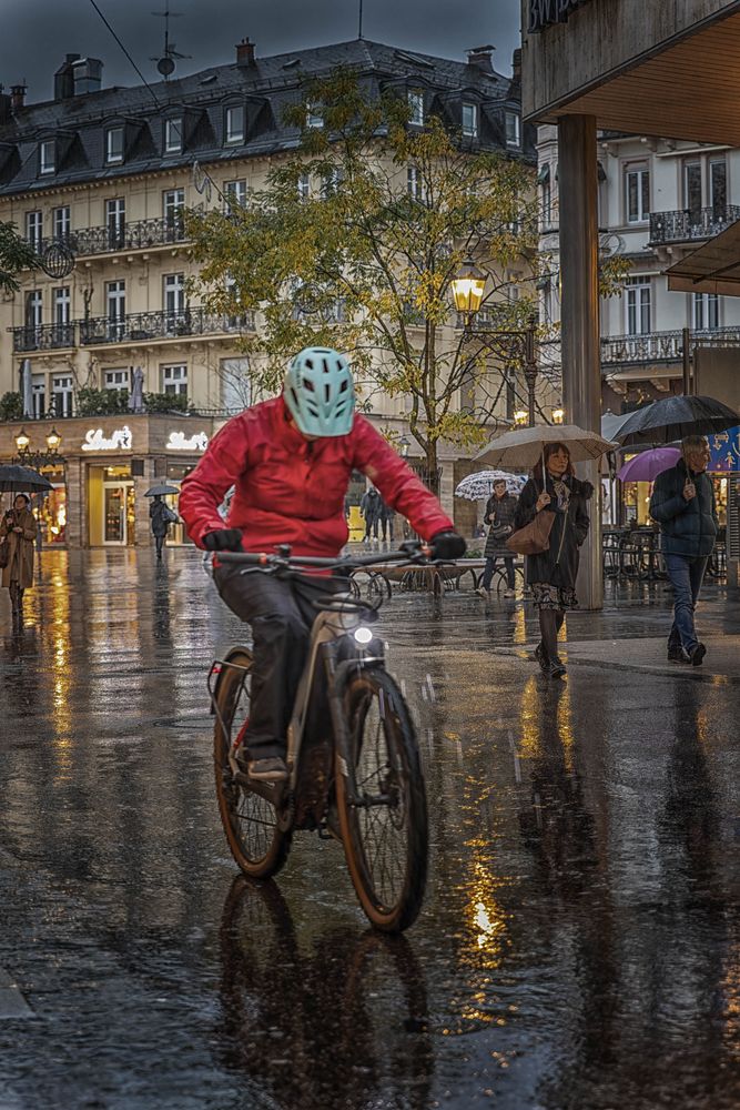 It's a rainy day_03 Foto & Bild | erwachsene menschen, streetfotografie mit menschen, autos ...