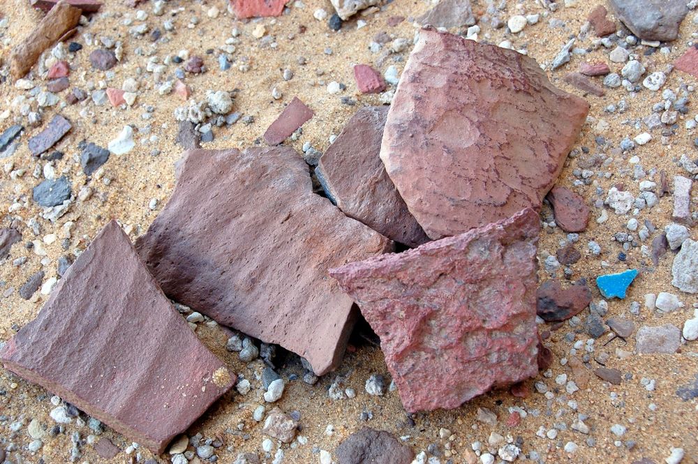 Jahrtausende alte Scherben - ob sie noch Glück bringen? Foto & Bild ...