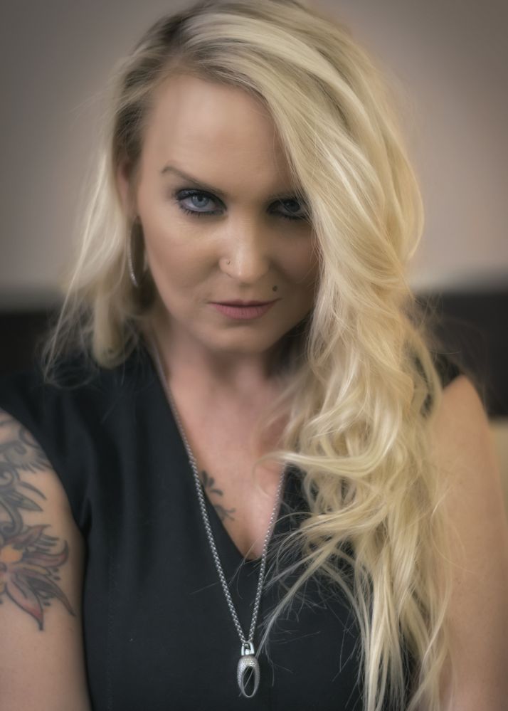 Janet Hotelshooting 05 Foto & Bild | portrait, fashion, szene Bilder ...