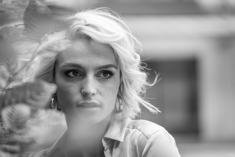 Jenny II ... Foto & Bild | erwachsene menschen, portrait, portrait frauen Bilder auf fotocommunity