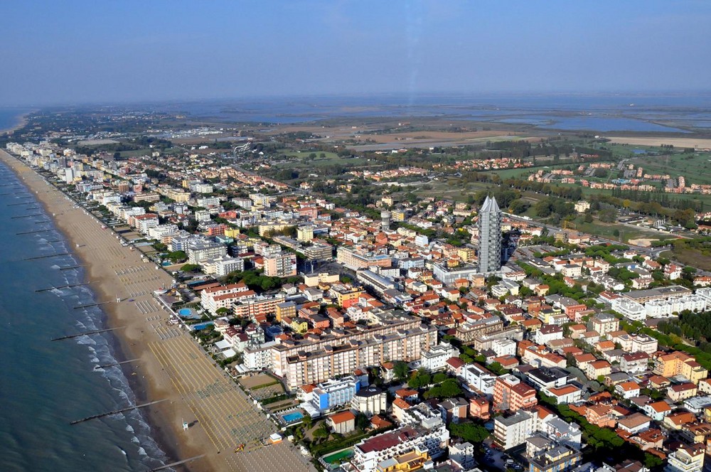 Jesolo Italien Foto & Bild | landschaft, luftaufnahmen, natur Bilder ...