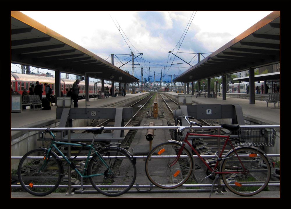 Jetzt hab ich mich so beeilt... Foto & Bild | bus & nahverkehr, verkehr ...