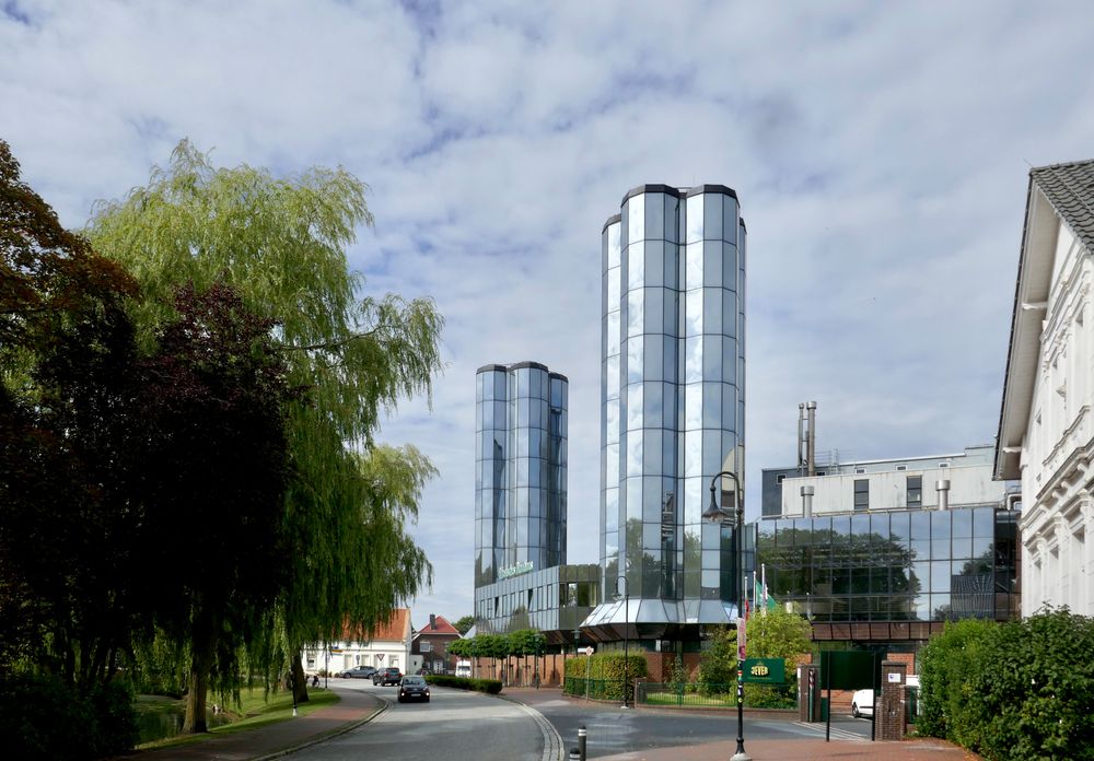 Jever Brauerei Foto & Bild | architektur, stillleben, food-fotografie ...