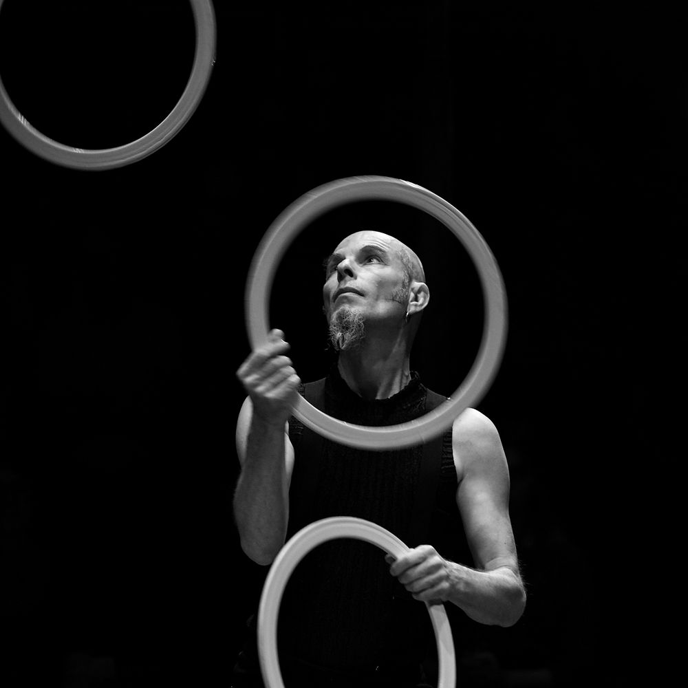 Jochen Schell, Avantgarde-Jongleur Foto & Bild | fotos, dokumentation, zirkus Bilder auf ...