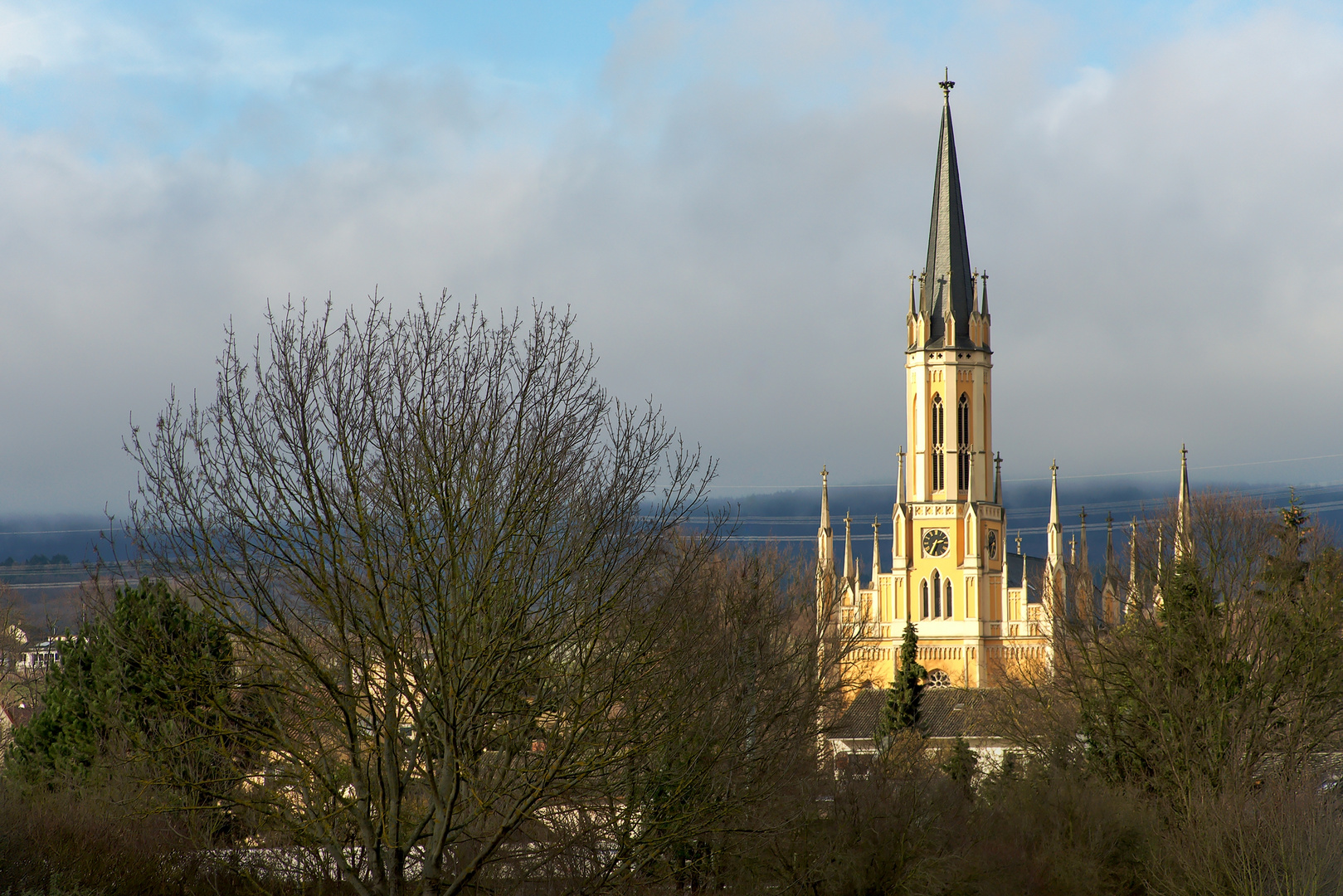 Johanneskirche in Erbach Foto & Bild | architektur, sakralbauten ...