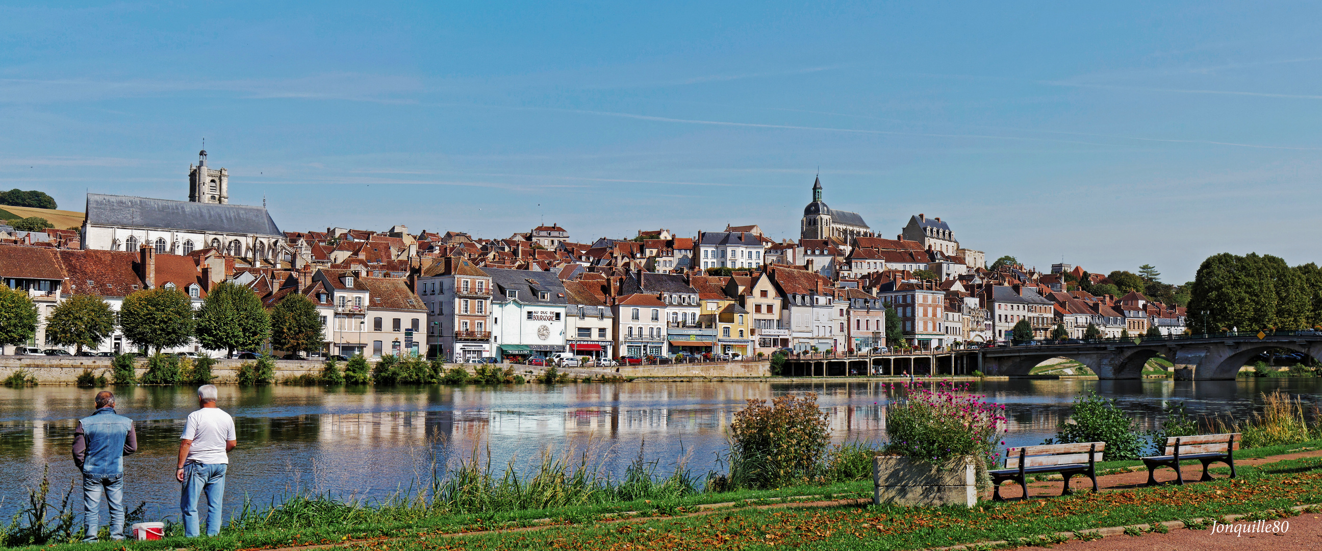 Joigny (Yonne) photo et image | france div ers, france, europe Images ...