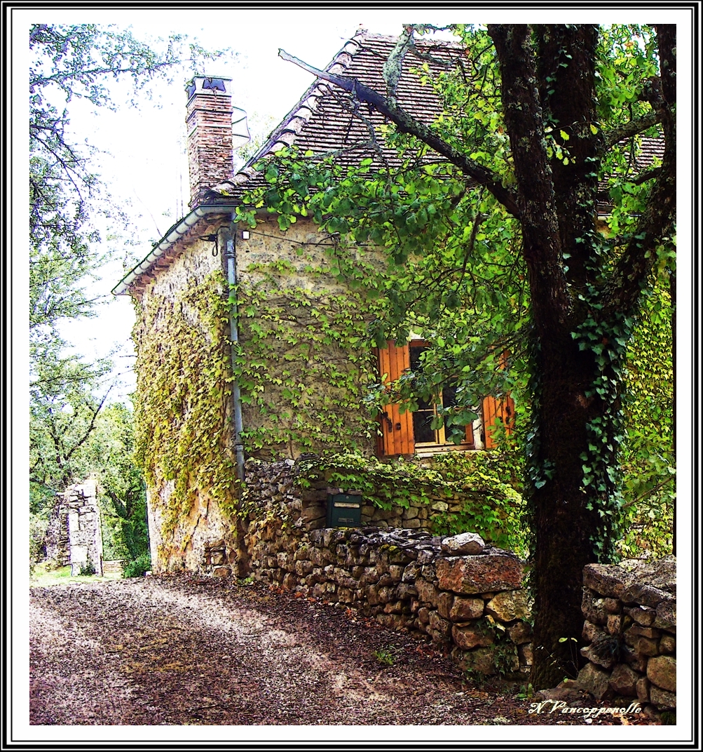 Jolie maison photo et image | europe, france, pyrénées Images fotocommunity