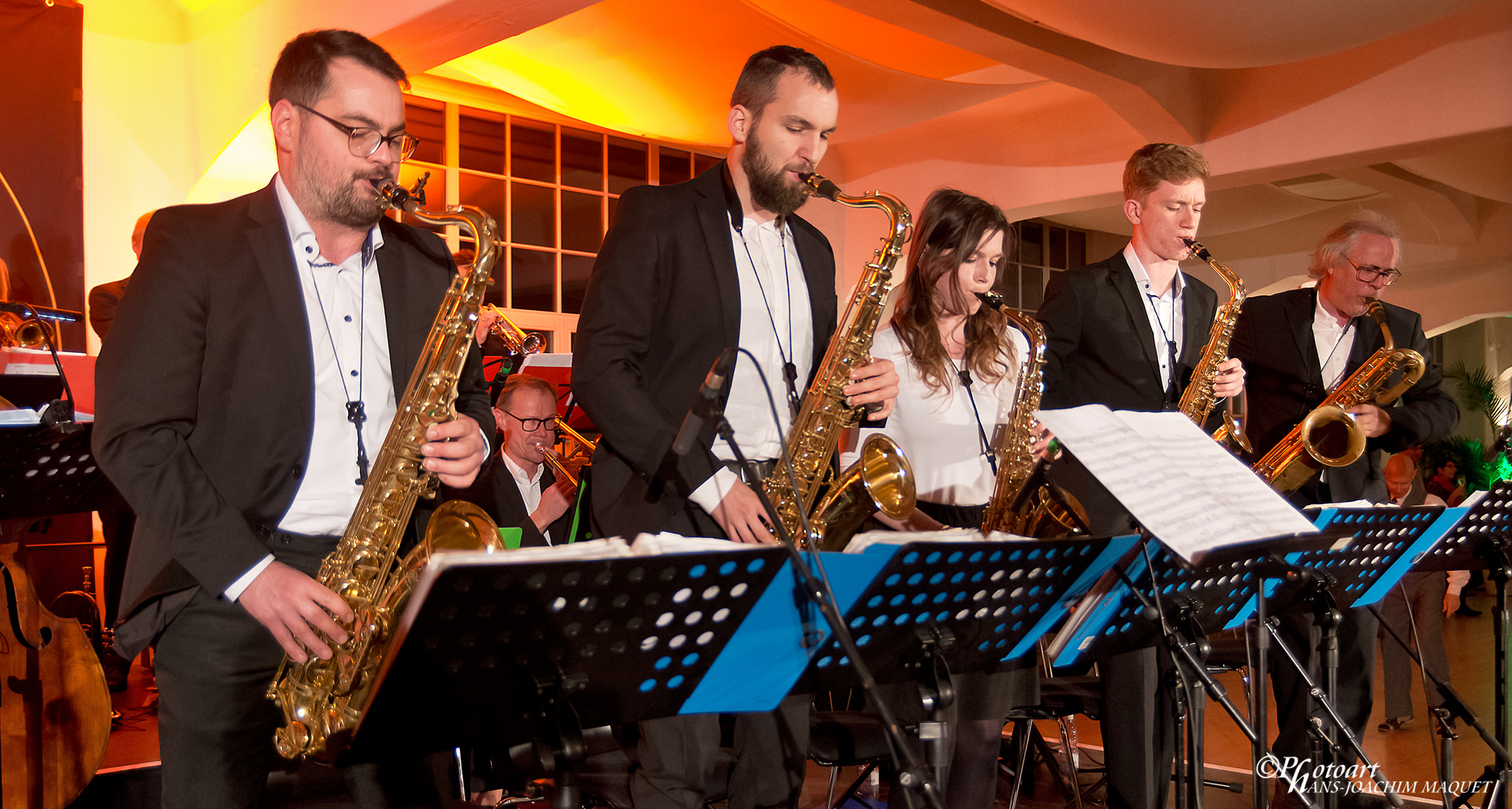 Jon Hoyer, Jacob Weyln, Anne Dubau, Ferdinand Hase, Dr. Eckard ...