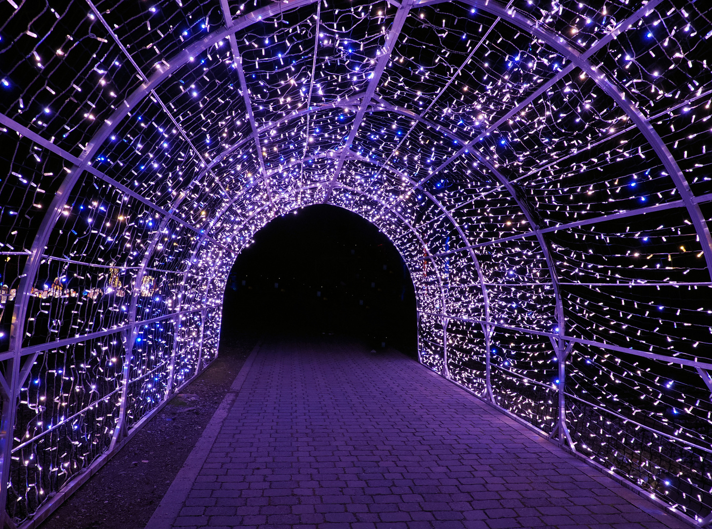 Jooooo es ist keine Erkältung…. Foto & Bild | licht, tunnel, corona ...