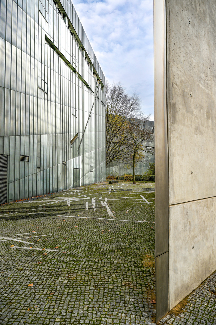 Jüdisches Museum Berlin 03 Foto & Bild | architektur, reportage ...