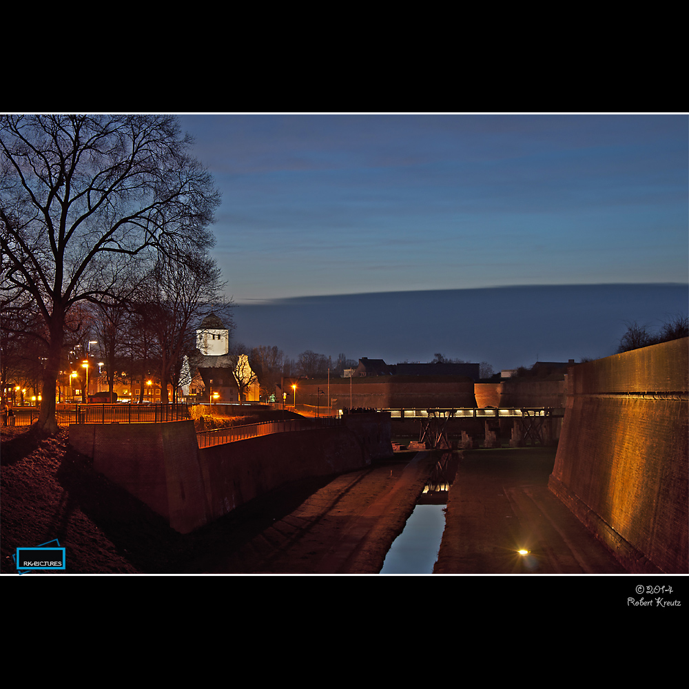 Jülich Foto & Bild | architektur, architektur bei nacht, dri / hdr ...