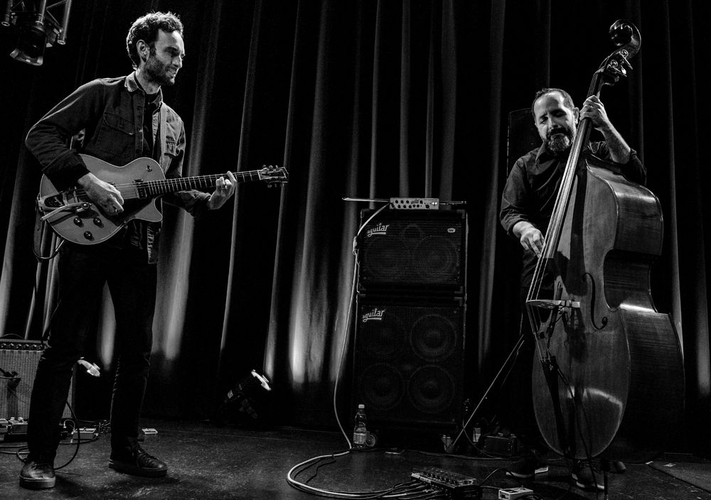 Julian Lage, Jorge Roeder Foto & Bild | kunstfotografie & kultur, musik ...