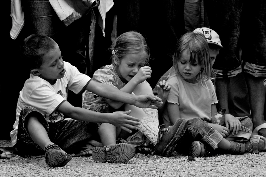 Jungs sind doof.. Foto & Bild | streetfotografie mit menschen, street ...