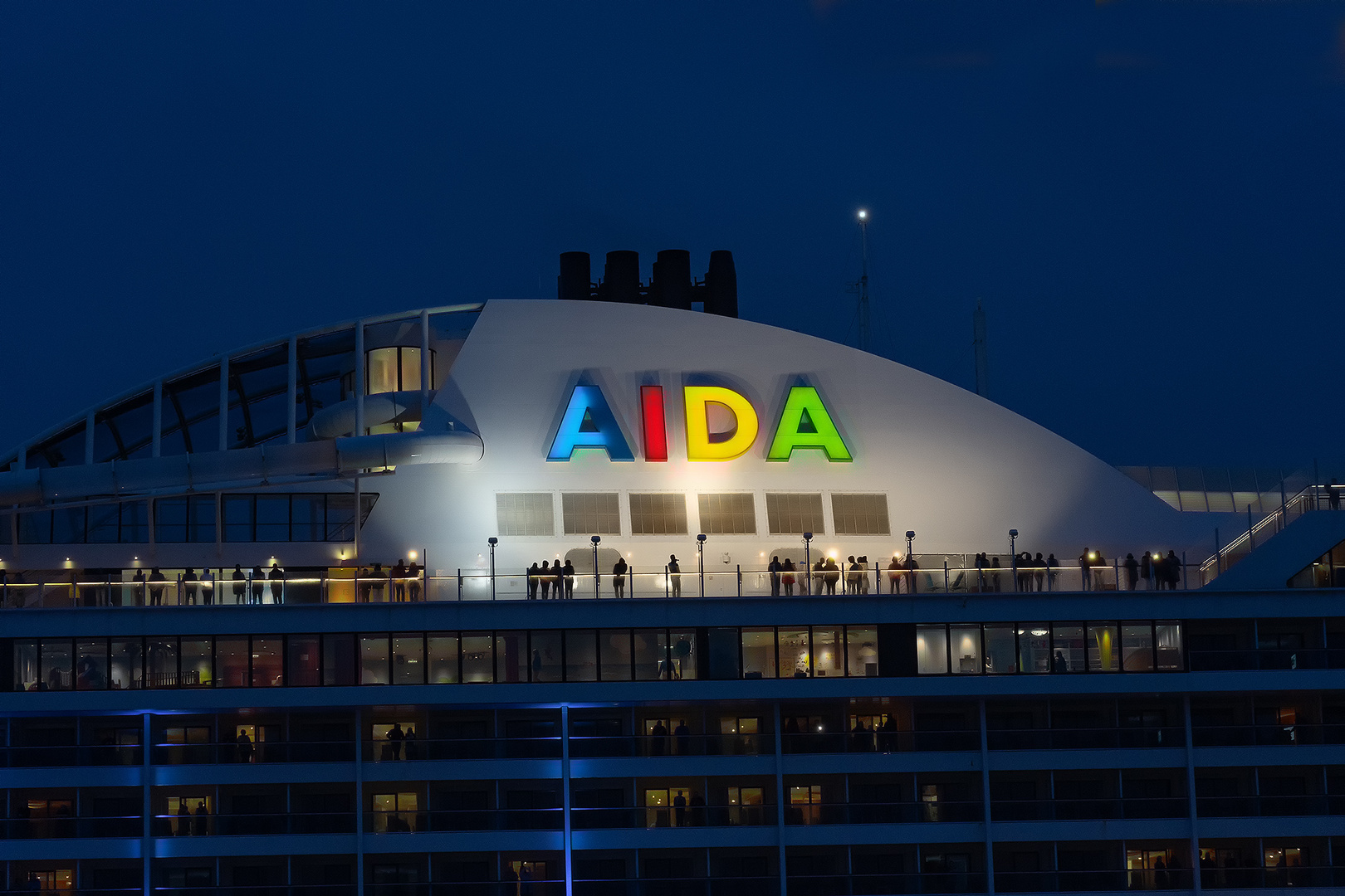 just AIDA Foto & Bild | deutschland, europe, hamburg Bilder auf ...