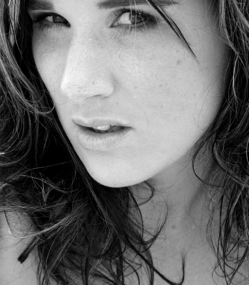 just the face Foto & Bild | portrait, portrait frauen, outdoor Bilder ...