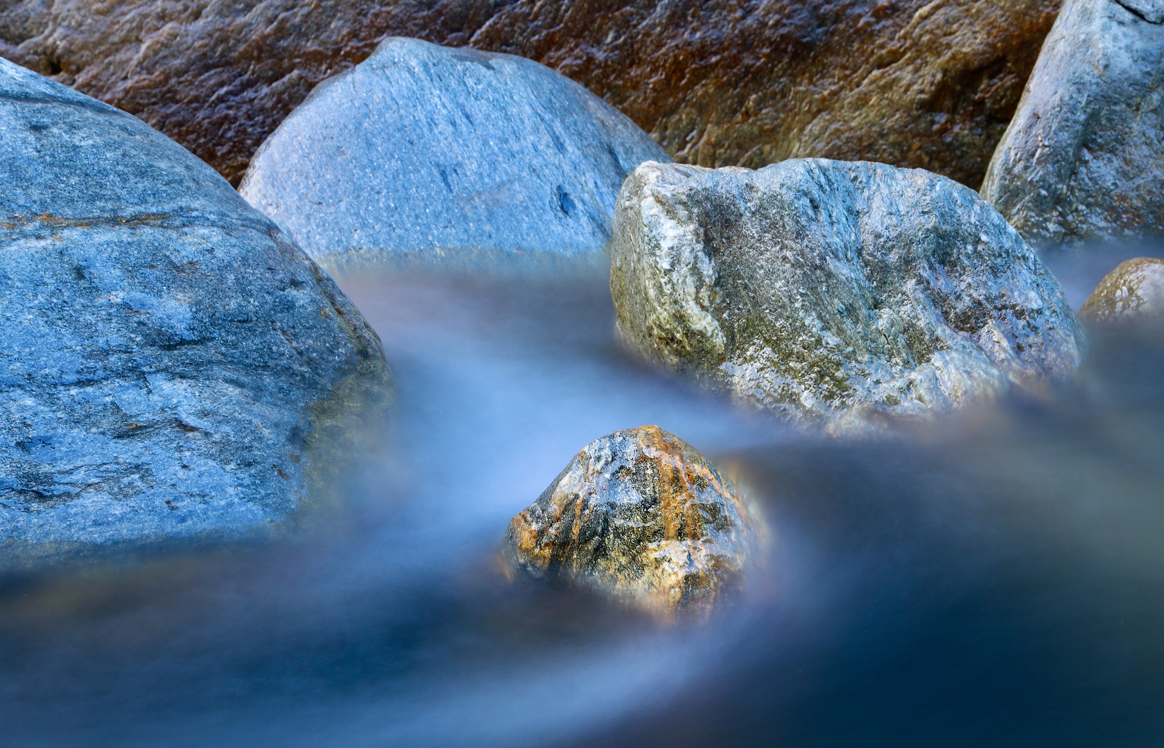 Kärstelenbach, Bristen Foto & Bild | landschaft, bach, fluss & see, see ...